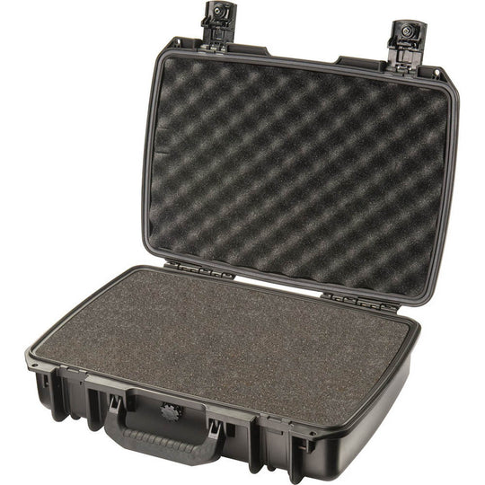Peli Laptop Hard Cases - Rugged & Waterproof - Peli UK